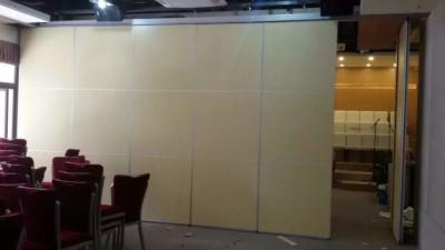 China Wooden Portable Movable Partition Walls Folding Room Divider with Aluminium Track 600mm 1200mm for sale