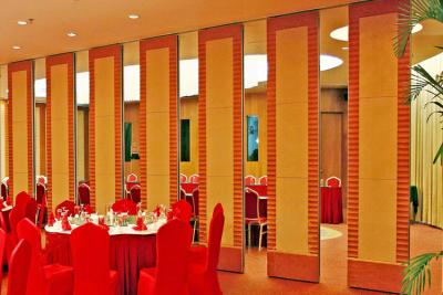 China Movable Wooden Soundproof Folding Sliding Partition Walls 600-1200mm Panel Width for sale