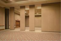 China 85mm Sound Proof Movable Partition Wall 5500mm Height No Floor Track Banquet Hall for sale