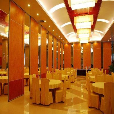 China Wooden Movable Partition Wall Panels 53dB Noise Reduction Conference Room Divider for sale