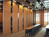 China Movable Wood Sound Proof Partitions 85mm Thick Sliding Room Dividers Aluminium Profile for sale
