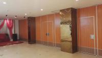 China Operable Wood Folding Movable Partition Walls for Office Soundproof for sale