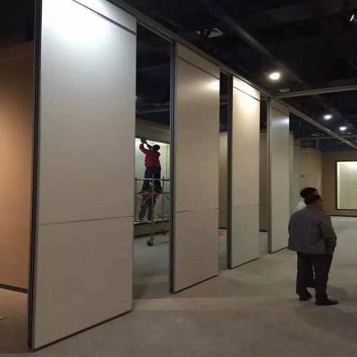 China Lightweight Aluminum Wooden Movable Wall Partitions 65-125mm Soundproof Room Dividers for sale