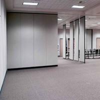 China OEM Soundproof Sliding Wall Partitions 32-38dB Folding Room Dividers for Banquet Halls for sale