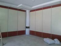 China Custom Wooden Movable Partition Wall 65mm 100mm Soundproof Office Divider for sale