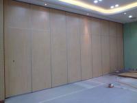 China Melamine Board Acoustic Partition Wall 65mm 100mm Soundproof Folding Walls for Gym Ballroom for sale