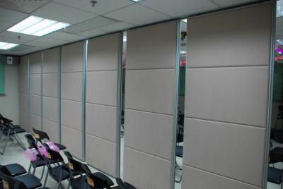 China Restaurant Folding Partition Walls , Soundproof Movable Room Dividers for sale