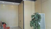 China Multi Color Soundproof Movable Divider Walls With Sliding Aluminium Track for sale