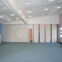 China Decorative Modern Movable Office Partition Walls Hang Track On The Ceiling for sale