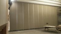 China Acoustic Sliding Partition Walls 65mm 100mm for Conference Room Banquet Hall for sale