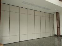 China Wood Panel Sliding Partition Walls 65-100mm Thick for Restaurant Commercial Use for sale