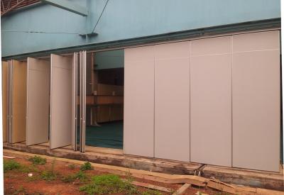 China Top Hanging MDF Operable Partition Wall Systems / Classroom Acoustic Movable Walls for sale