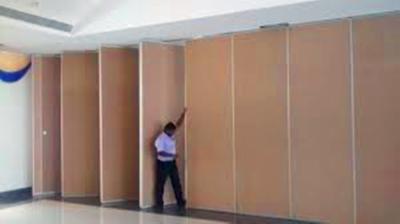 China Top Hung Movable Sliding Partition Walls 65mm 85mm 100mm for Meeting Room for sale