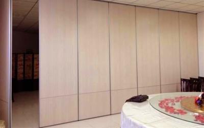 China Melamine Surface Sliding Acoustic Room Divider Banquet Hall Movable Wall Partition 600-1200mm for sale