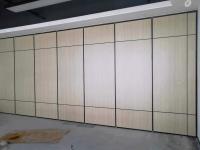 China Operable Hotel Sound Proof Sliding Folding Partitions Movable Walls 6 Meters Height 85mm Panel for sale
