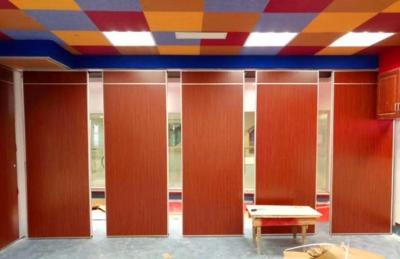 China Portable Ceiling Haning Restaurant Partition Wall Panel Height 4m ISO9001 for sale