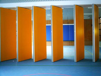 China Aluminium Frame Soundproof Sliding Room Divider 600-1200mm Panel Width Movable Partition Wall for sale