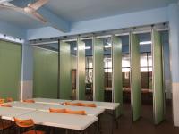 China Commercial Aluminum Profile Foldable Partition Wall 65mm to 100mm Retractable Flexible for sale