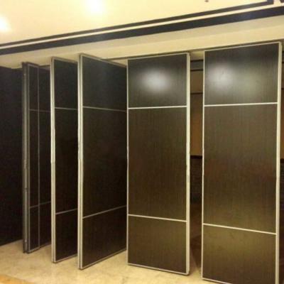 China Ultra High Foldable Movable Partition Walls 85mm Thickness 10ft Height for Banquet Restaurant Church for sale