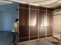 China Movable Acoustic Sliding Partition Wall 85mm Thickness Floor to Ceiling Classroom Divider for sale