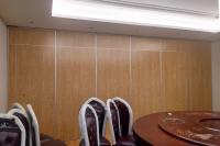 China Sound Insulation Hotel Sliding Partition Walls Floor to Ceiling Aluminium System 65mm 85mm 100mm for sale