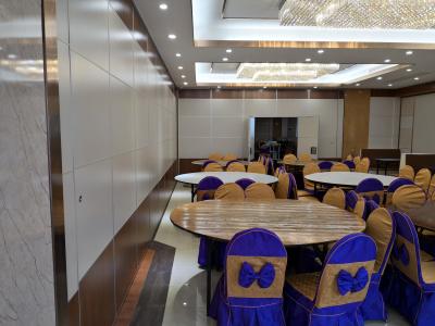 China Retractable Acoustic Hotel Movable Partition Walls Less Than 4m Height for sale