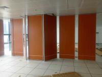 China Aluminium Alloy Sliding Partition Walls 65mm 85mm Customized Size Office Conference Room for sale