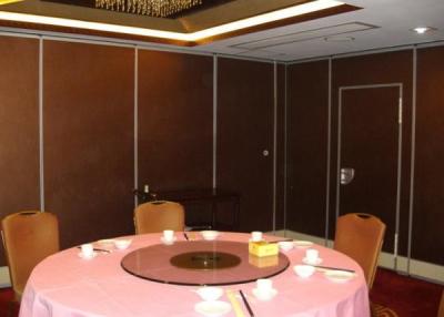 China Air - Proof Foldable Interior Wood Partition Wall / Movable Room Divider for sale