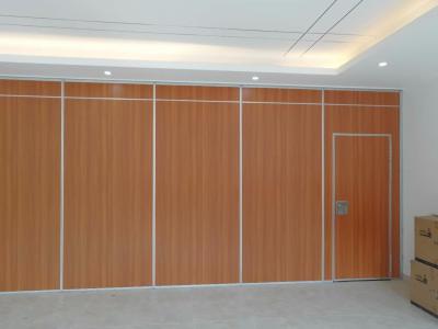 China 1200mm Width Movable Acoustic Partition Wall Top Hanging System for sale
