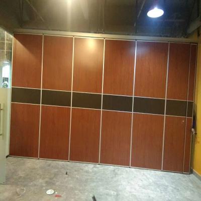 China Foldable Hanging Sound Proof Partition Wall For Restaurant Customized Size for sale