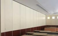 China 65mm Flexible Movable Partition Wall for School Classroom 3 Year Warranty Top Hung System for sale