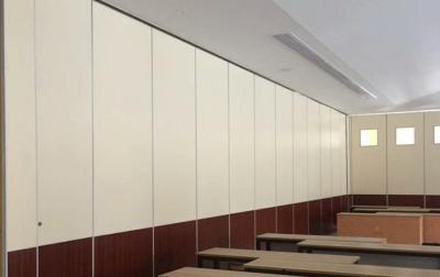 China 65mm Flexible Movable Partition Wall for School Classroom 3 Year Warranty Top Hung System for sale