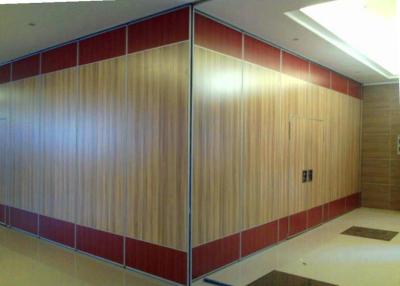 China Acoustic Folding Partition Wall 65mm 85mm 100mm for Meeting Room Office for sale