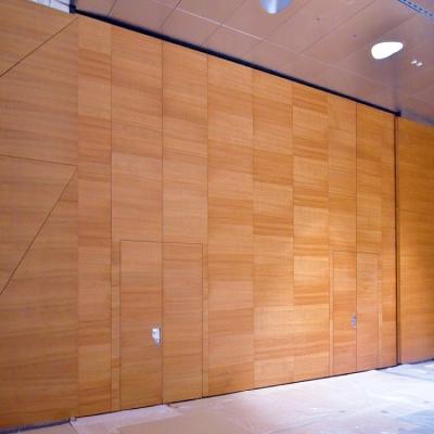 China Temporary Movable Sliding Partition Wall With Flush Door Handle Max 8000 Mm Height for sale