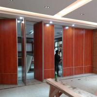 China Wooden Material Operable Acoustic Folding Partition Walls For Training Center for sale