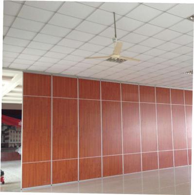 China Movable Wooden Soundproof Sliding Partition Wall 100mm 7m Height for Conference Room Restaurant for sale