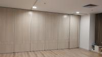 China Top Hung Movable Partition Wall Fabric Surface No Floor Track 600-1200mm Panel Width for sale