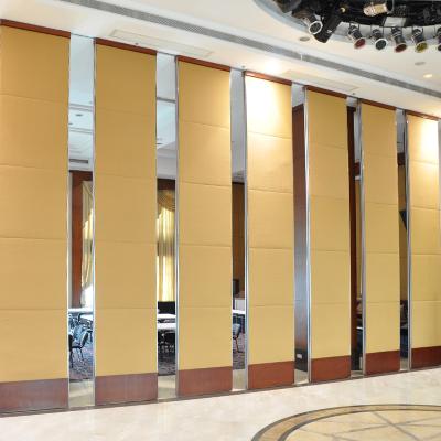 China Aluminum Frame Sliding Folding Movable Wall Soundproof Partition 85mm Thick for Hotel for sale