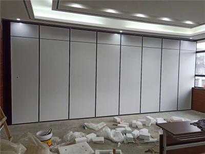 China Laminate Finish Full High Acoustic Sliding Room Partitions 65mm 85mm 100mm Foldable Partition Wall for sale