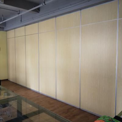 China Modern Design Sliding Folding Partitions Acoustic Movable Partition Walls for sale