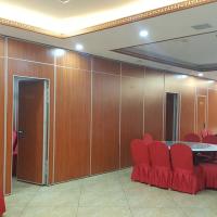 China Banquet Hall Sliding Folding Acoustic Partition Wall Panel Weight 25-35 KG for sale