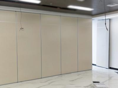 China Acoustic Movable Wall Panel Ceiling Track System Width 800-1200 mm Sound Insulation 53 dB for sale