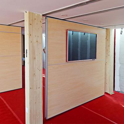 China Movable Partition Wall Foam Board 65mm with Ceiling and Floor Track for Room Divider for sale