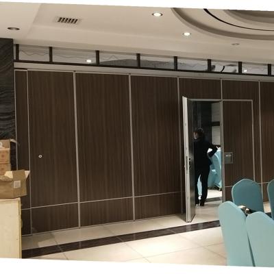China Sound Insulated Operable Movable Partition Walls System 65mm 85mm 100mm for Conference Hall for sale