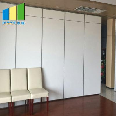 China MDF Folding Partition Moveable Walls Panels Operable Soundproof Partitions For Office for sale