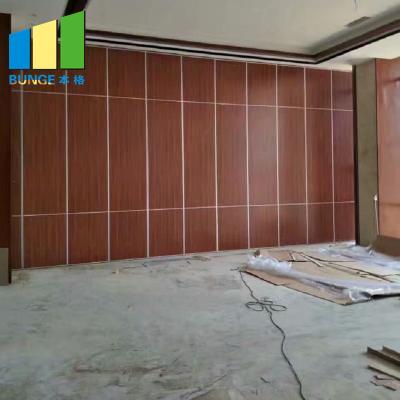 China Acoustic Folding Movable Wall Partition 100mm Thickness 18000mm Max Height for Conference Hall for sale
