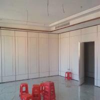 China Acoustic Operable Partition Walls 50dB Sound Insulation 65-100mm Thickness Customizable Sizes for sale