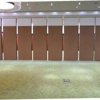 China Melamine Finish 100mm Ultrahigh Movable Soundproof Folding Partition Wall for TV Station for sale