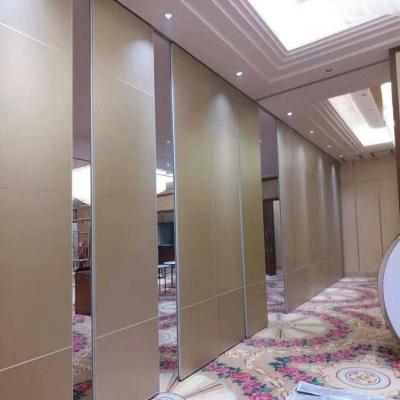 China Acoustic Wooden Movable Operable Folding Partition Wall For Banquet Hall for sale