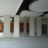 China 65 Type Restaurant Operable Acoustic Movable Partition Walls With Aluminum Frame for sale